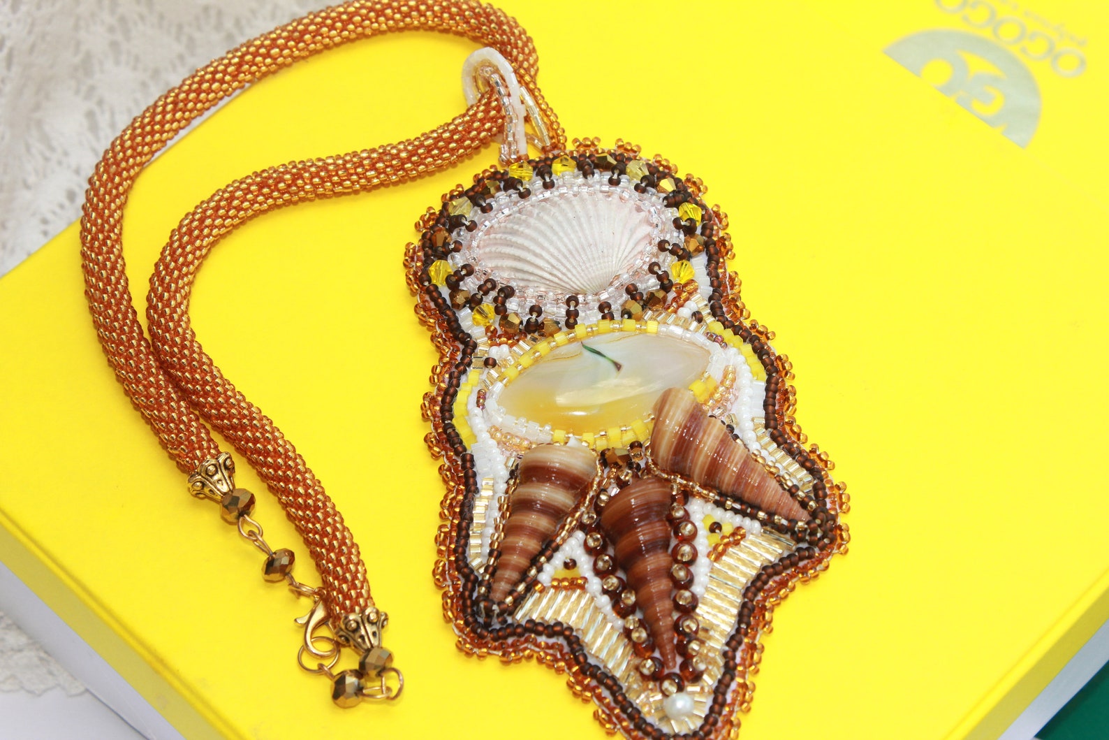 Big Shell Necklace Embroidered Unique Artistic Necklace - Etsy