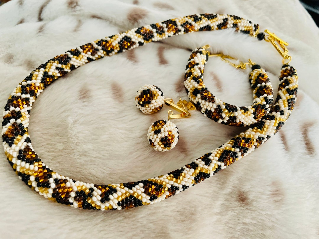Leopard Necklace, Animals Jewelry, Bead Crochet Necklace, Leopard ...