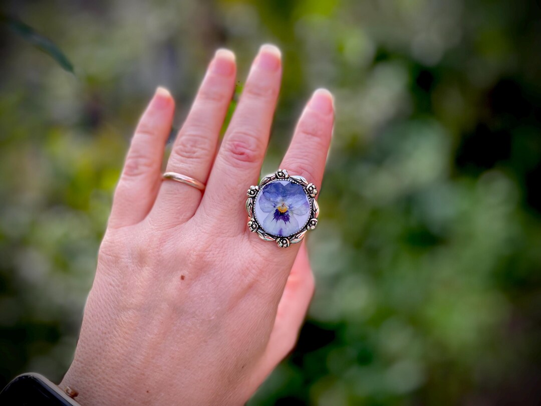 Silver Pansy Ring: Pressed Flower Cameo, February Birth Flower - Etsy