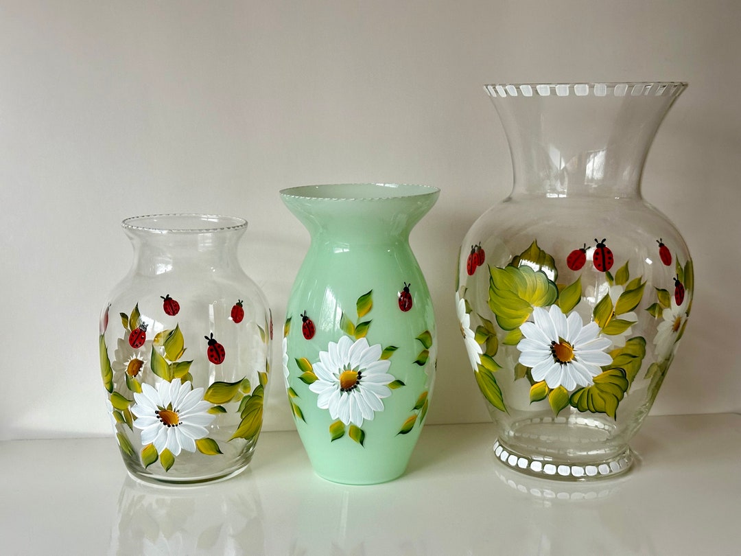 Painted Vase White Daisy Cute Ladybugs, Glass Flower Vase, Housewarming ...