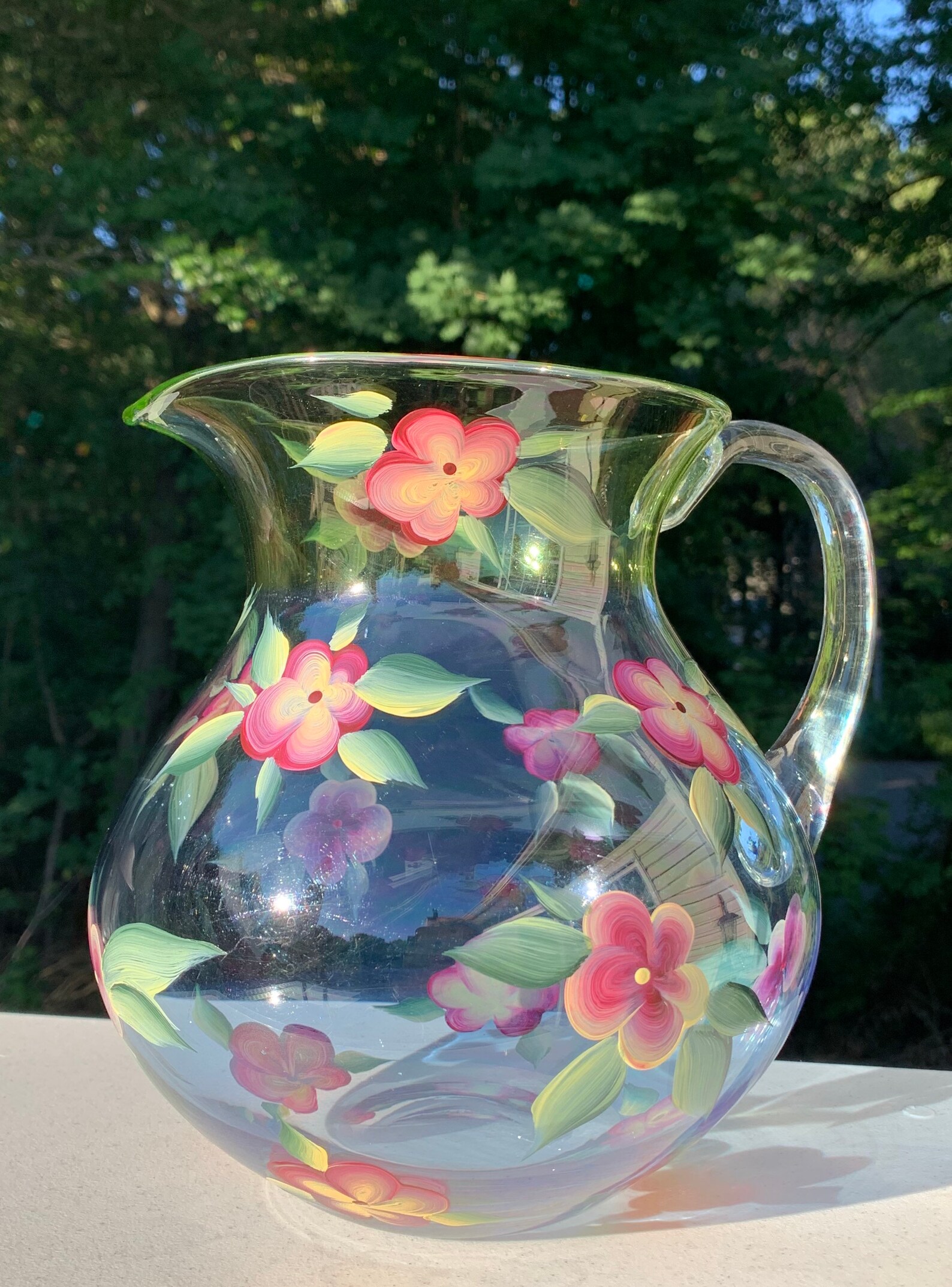 Handpainted glass pitcher set with burgundy flowers. - Etsy.de
