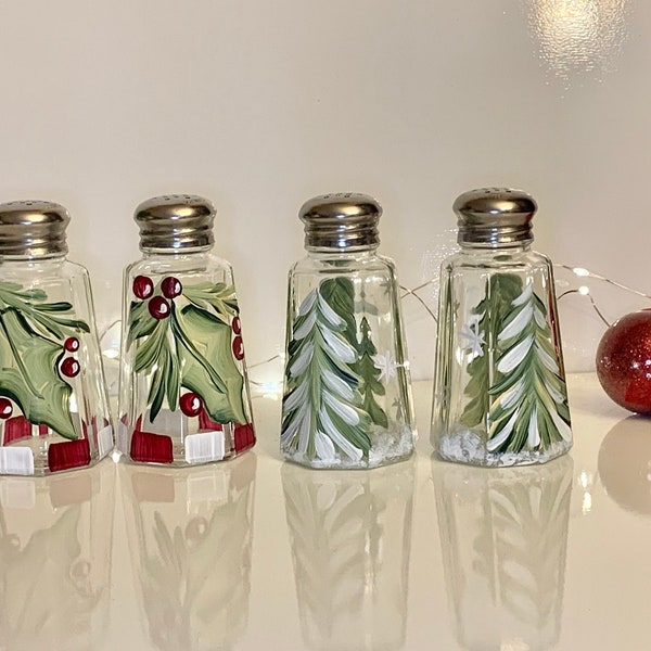 Christmas Salt and Pepper Shakers - Etsy