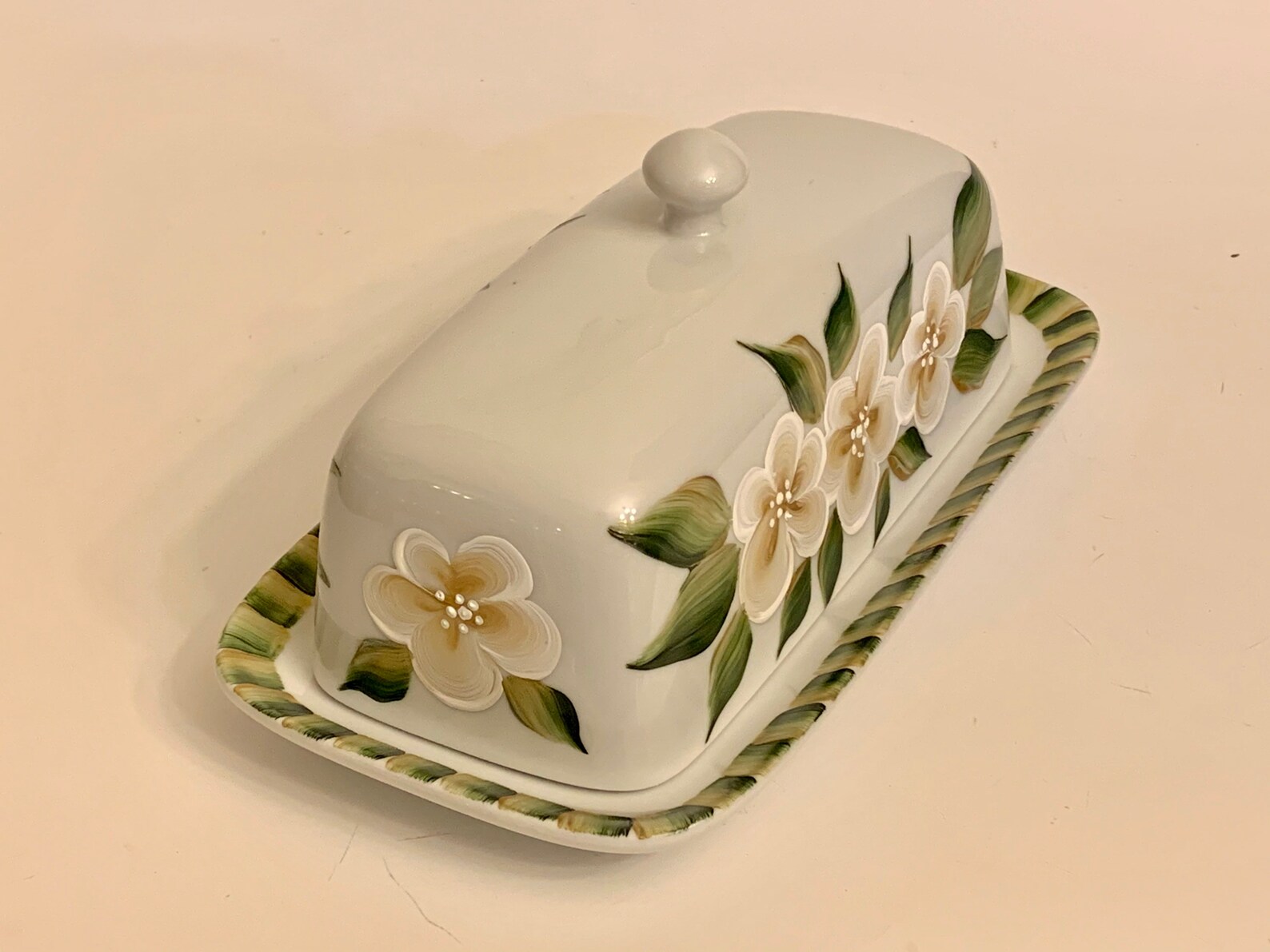 Painted Butter dish ceramic butter keeper painted white gold | Etsy