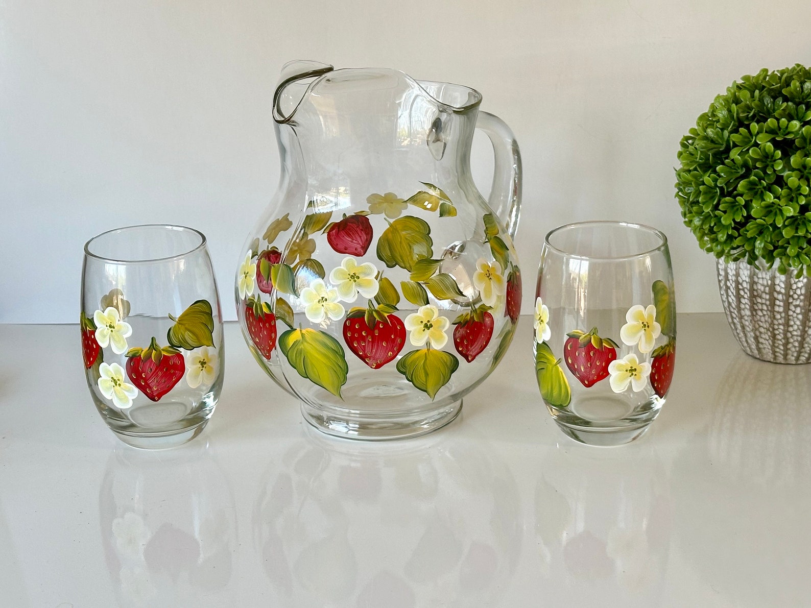 Strawberry Glass Pitcher Set Painted Stemless Wine Glasses, Step Mom ...
