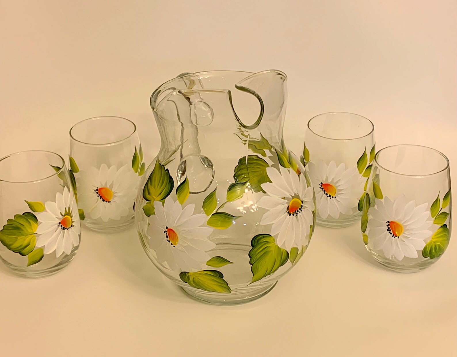 Glass Pitcher, Painted Wine Glasses, Stemless Wine Glass, Daisy Pitcher ...