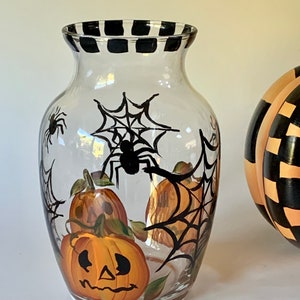 Painted Halloween Vase Spiders Autumn Table Decor, Halloween Gift ...