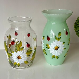 Painted Vase White Daisy Cute Ladybugs, Glass Flower Vase, Housewarming ...