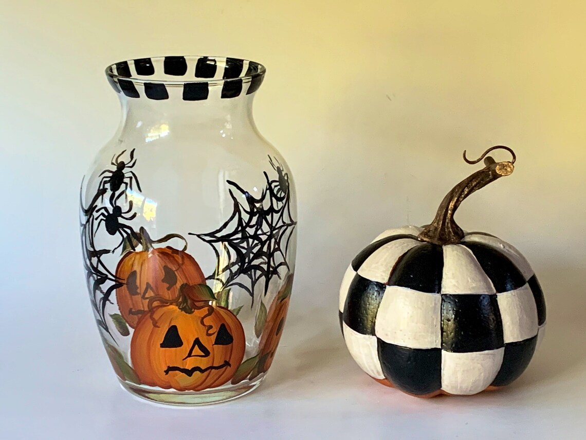 Painted Halloween Vase Spiders Autumn Table Decor Halloween - Etsy
