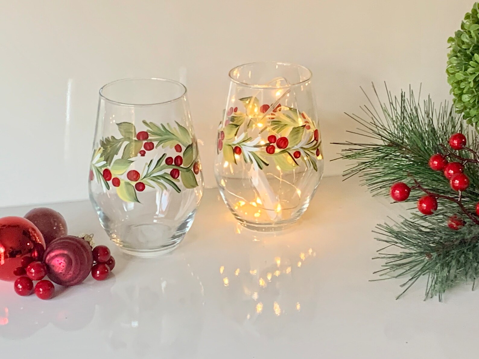 Christmas Wine Glass Painted Berry Stemless 30th Birthday - Etsy