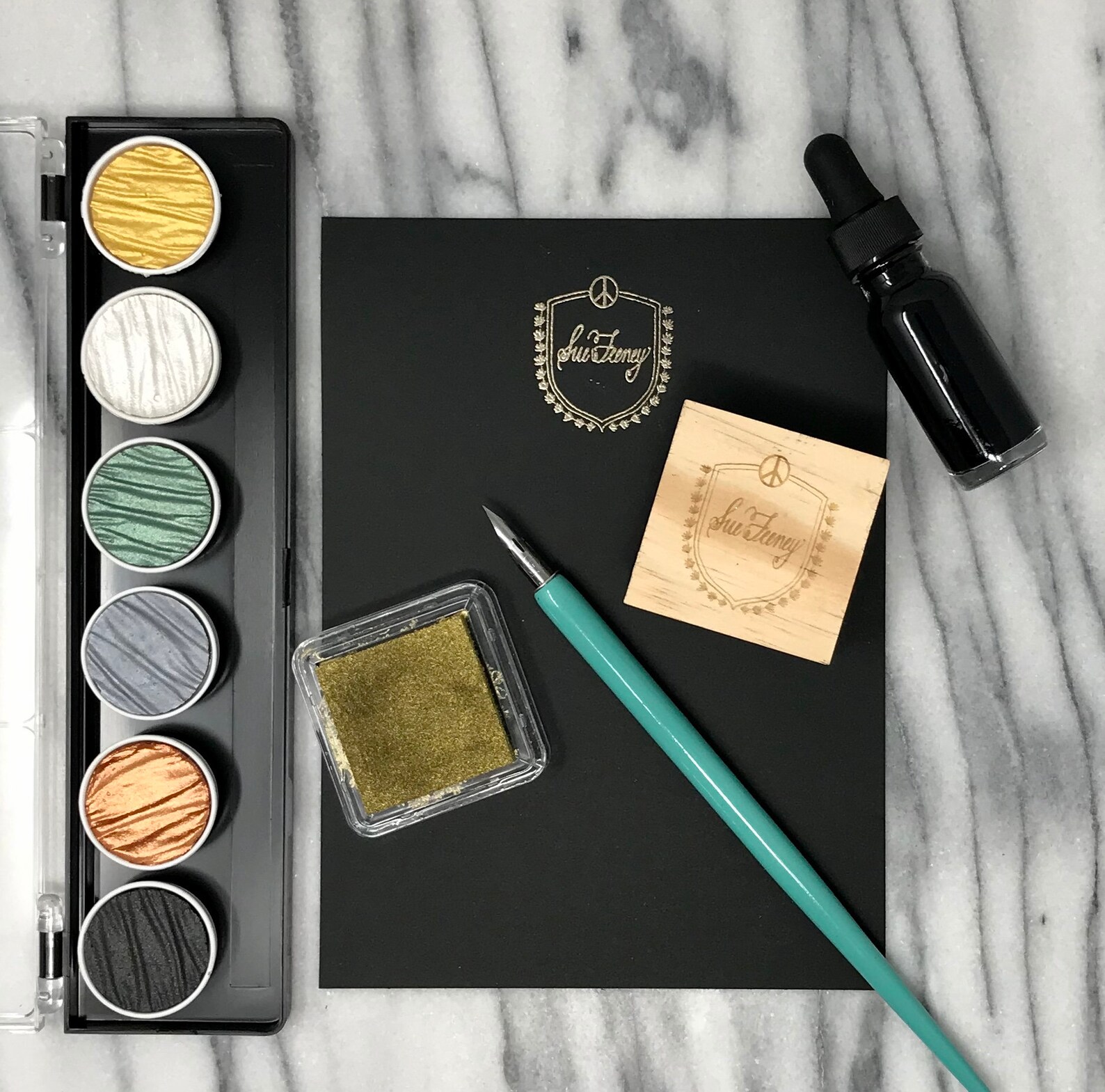 Garland Crest Monogram Stamp,custom Address Stamp,calligraphy,return ...