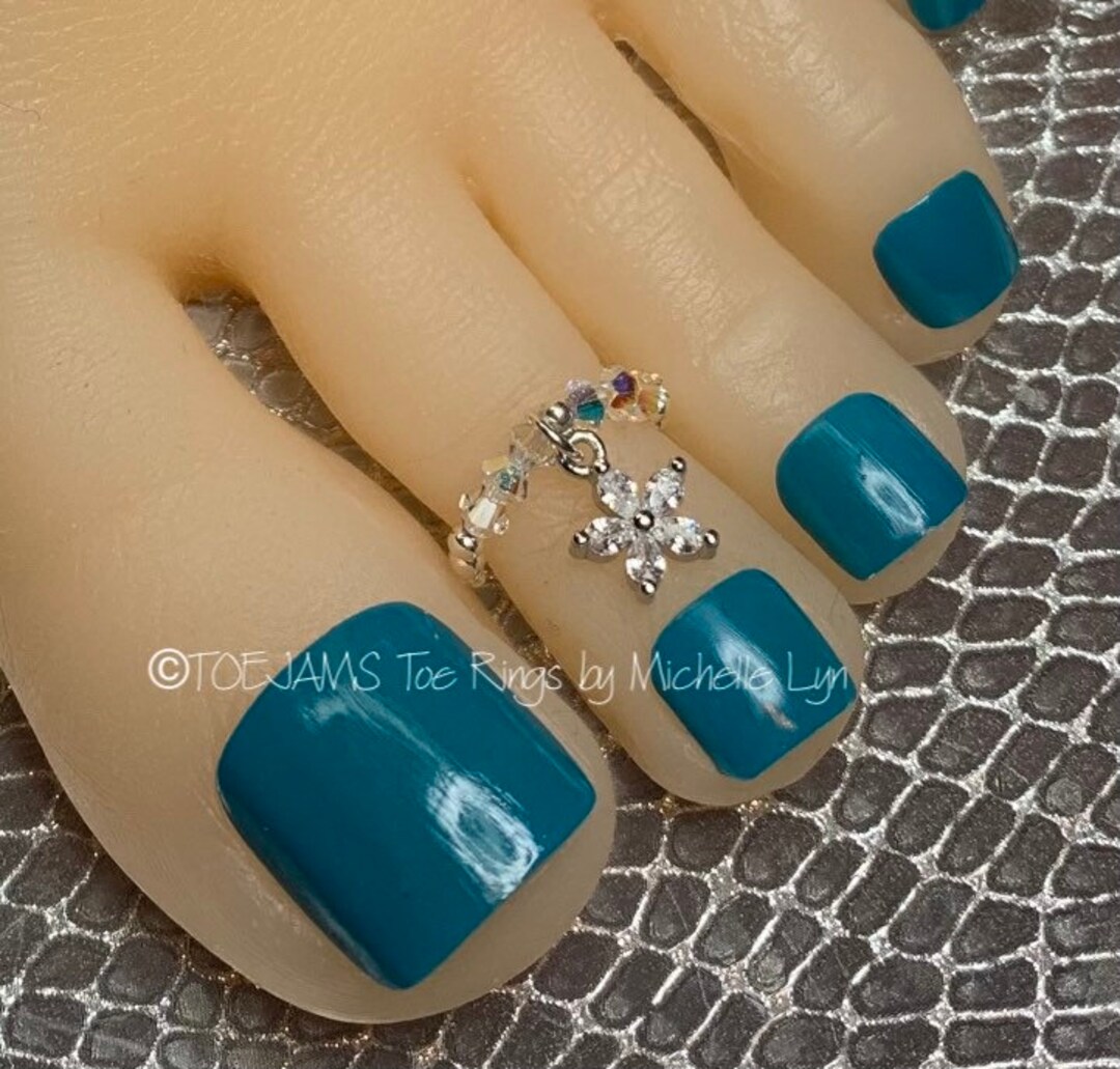 Star Flower Silver/cz Dainty Dangle Charm Toe Ring, Stretch Elastic ...