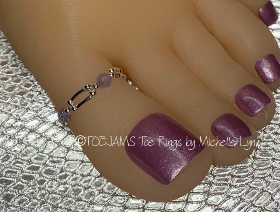 BTE Trellis Lilac Crystals Big Toe Energy Toe Ring, Elastic Stretch ...