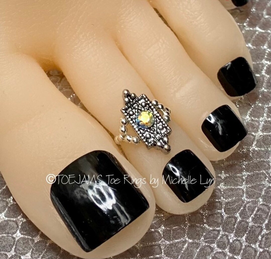 Vintage Goth Style Crystal Toe Ring Stretch Elastic Toe Ring, Beaded ...