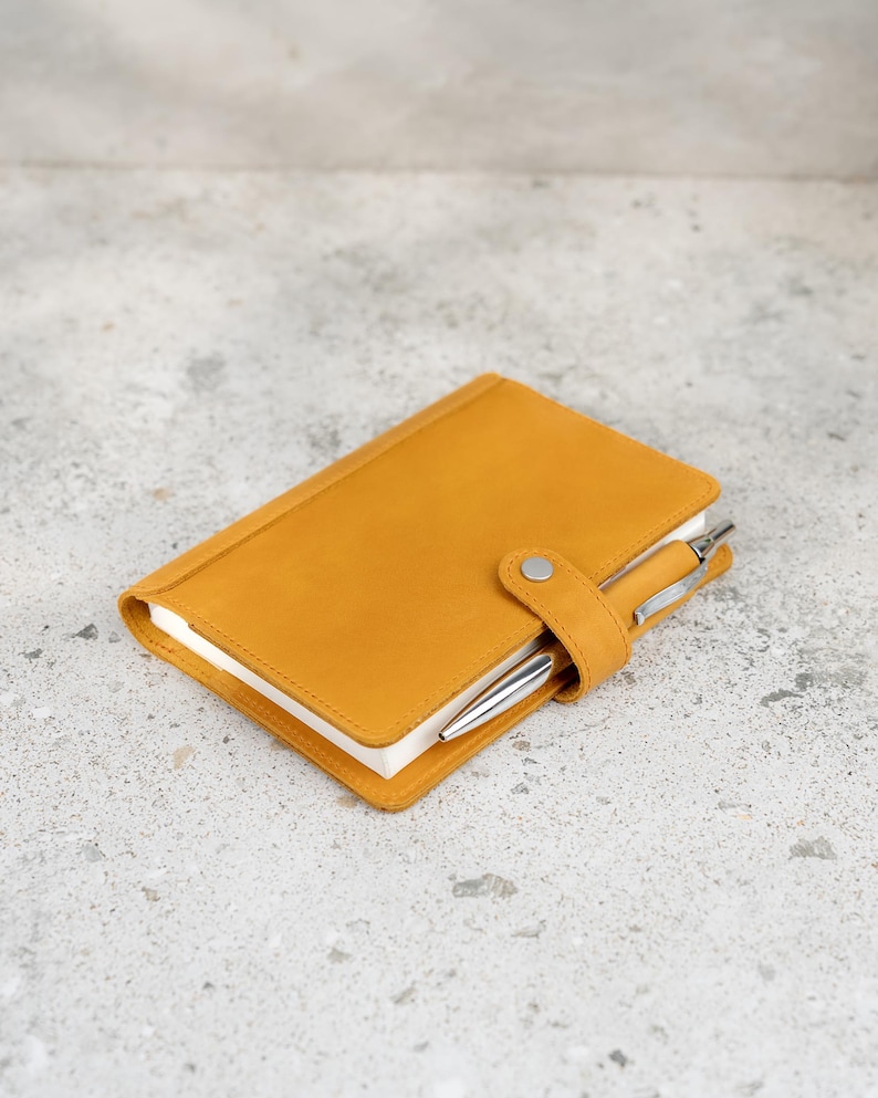 Personalized A6 Leather Planner Cover — Refillable Journal - Etsy