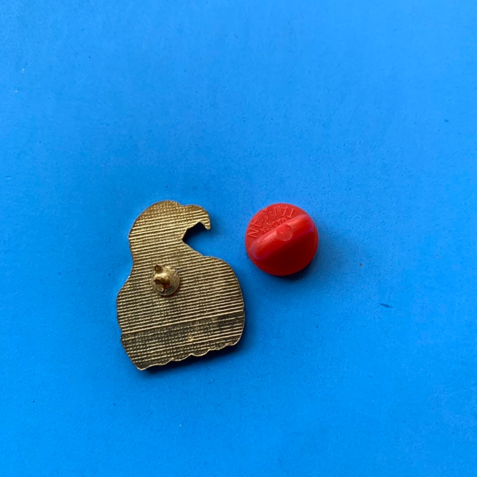 BALD EAGLE PIN / vintage pin enamel pin 80s 80's pin hat | Etsy