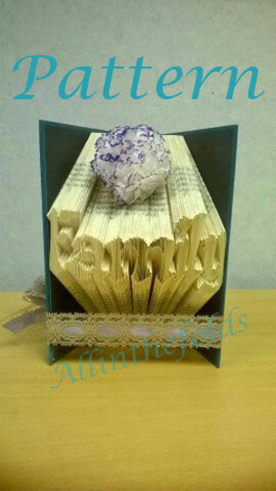 Family in Midi Petrock Font, MMF Book Folding Pattern DIY - Etsy