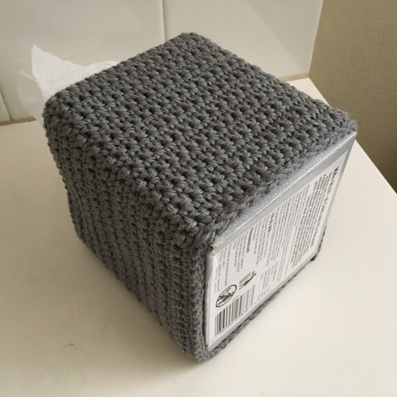 Crochet Tissue Box Cover. Tissue Box Holder in Cotton Yarn. - Etsy