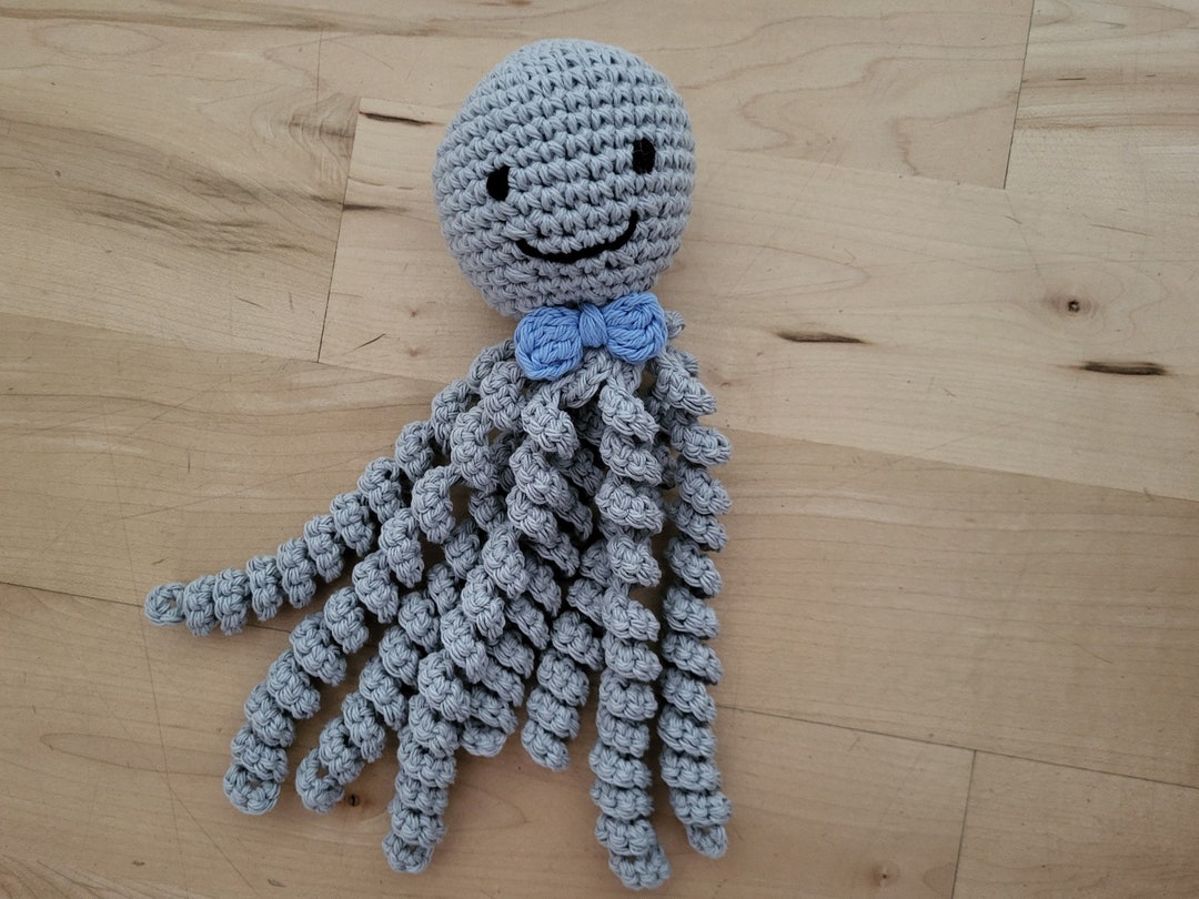 Crochet Octopus for Preemies: Gray Cotton NICU Toy With Bow Tie - Etsy