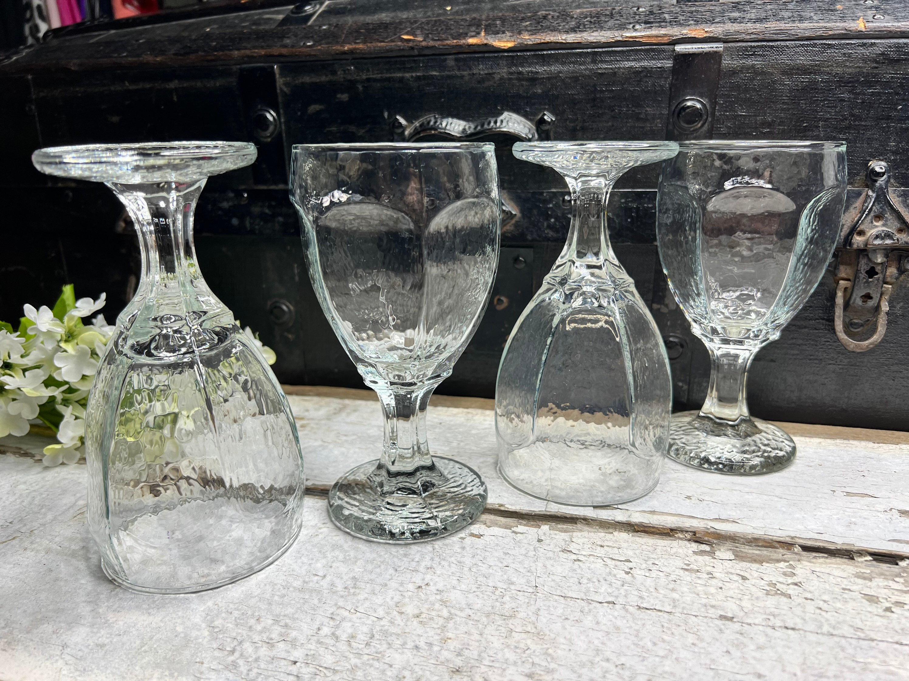 VINTAGE LIBBEY CHIVALRY Red Wine Glass 1970s Glassware | Etsy