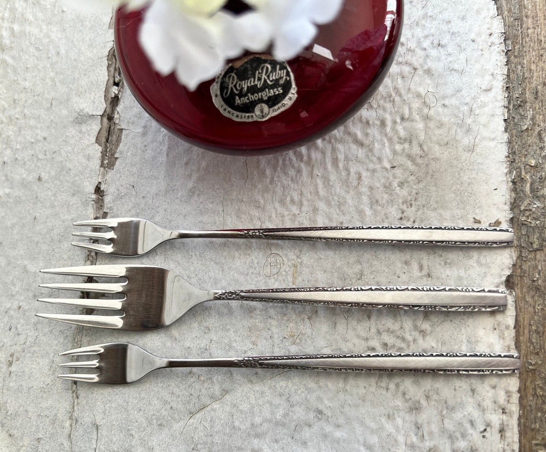 VINTAGE Fork, ONEIDA COMMUNITY Forks, Vintage Gadget, 1960s Flatware ...