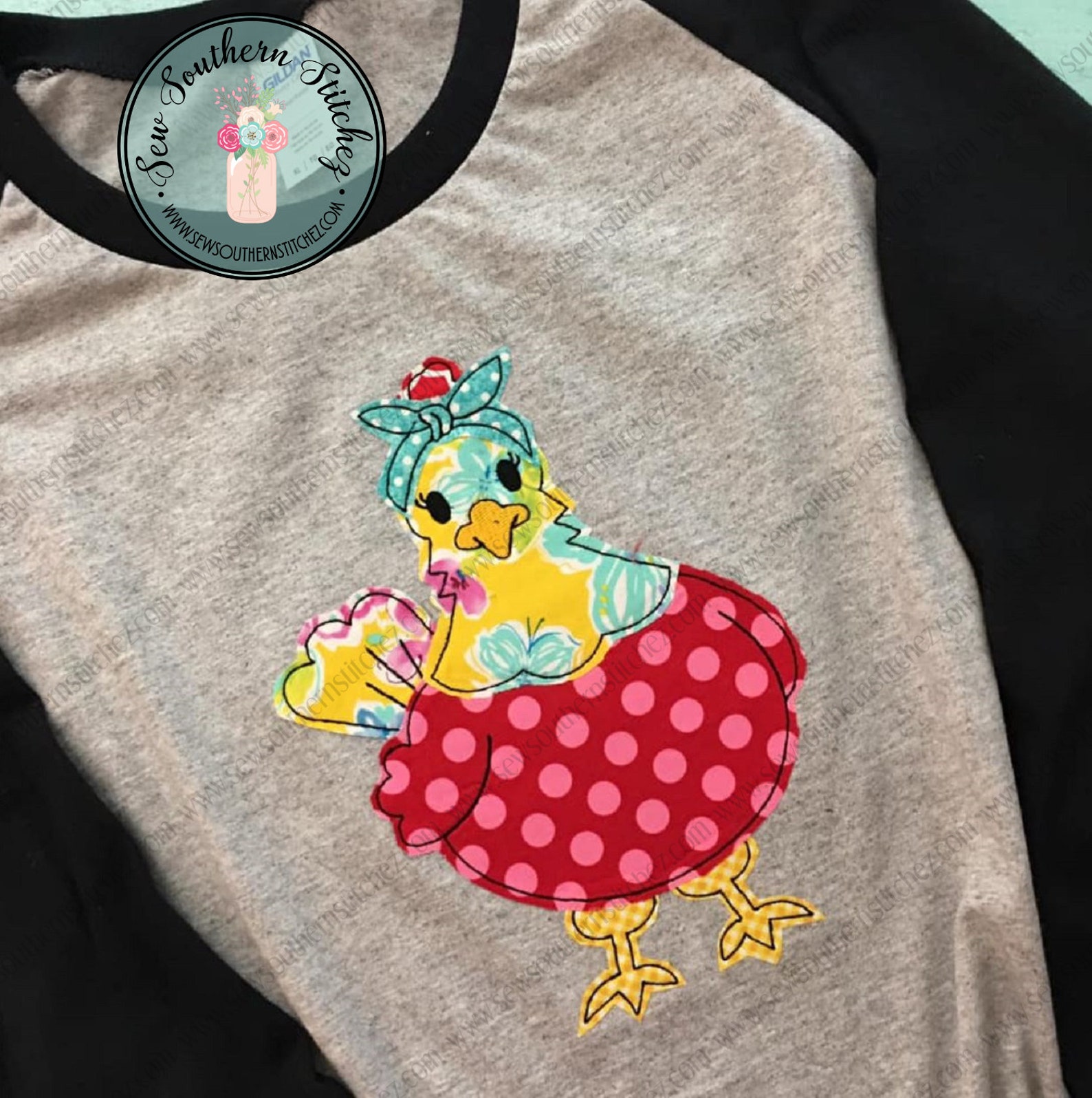 Raggedy Hen Wearing Bandana Applique Design Little Hen With | Etsy