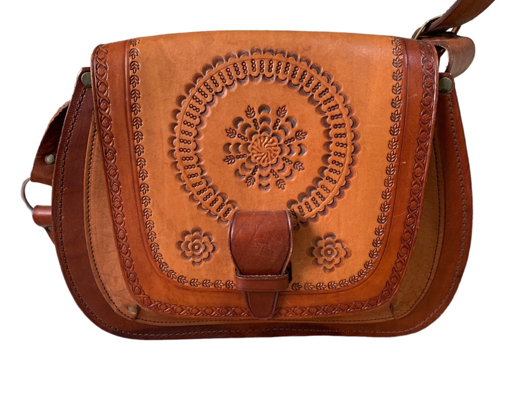 Stunning Vintage 1970’s Hand Tooled Leather Handbag. - Etsy