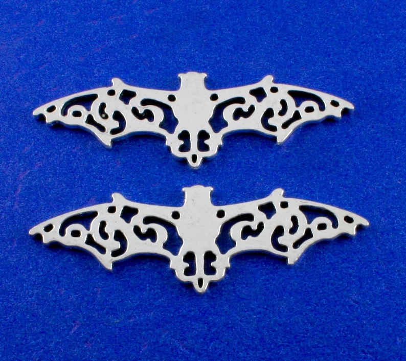 1 Or4 Pcs silver Bat Pendant Filigree Bat Charm Flying Bat | Etsy