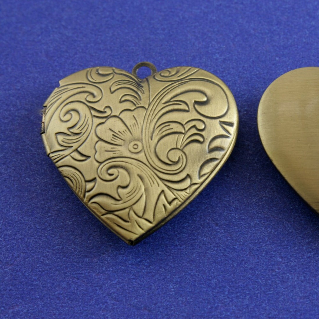 2 Pcs Large Heart Locket, Engraved Floral Locket, 2 Photo Locket- AB ...