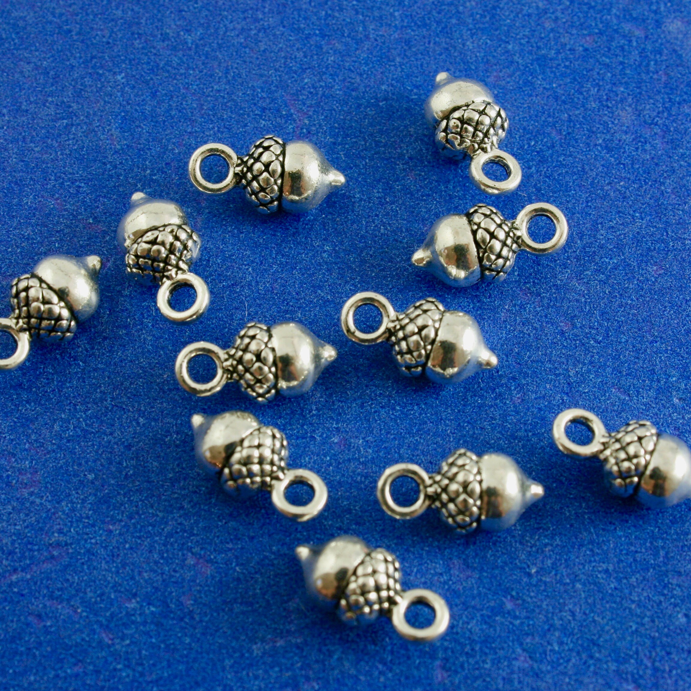 10 pcs Antique Silver Acorn Charms Antique Silver 3D Acorn | Etsy