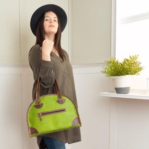 Lime Green Leather Handbag – Vintage Leather Tote - Large Shoulder Bag ...