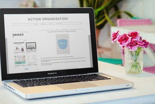 Simple Blogger Template Theme With Free Social Media Icons - Etsy