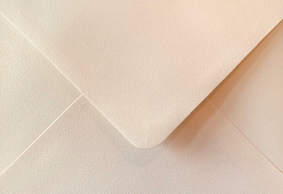 DL Ice Gold Pearlescent White Envelopes Gummed Premium 120gsm Materials ...