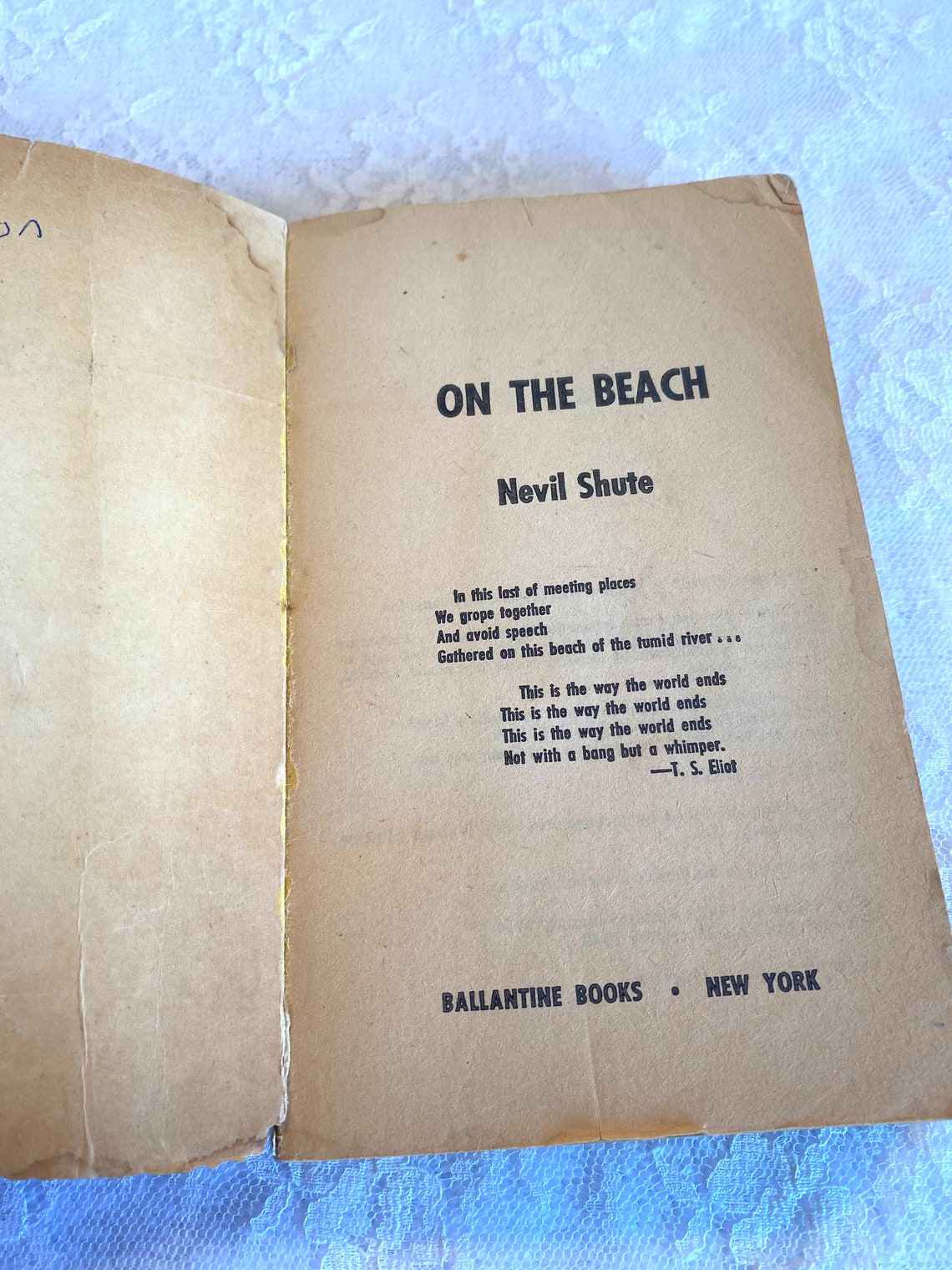 Vintage Book ~ on the Beach ~ Neil Shute ~ 1957 ~ Paperback - Etsy