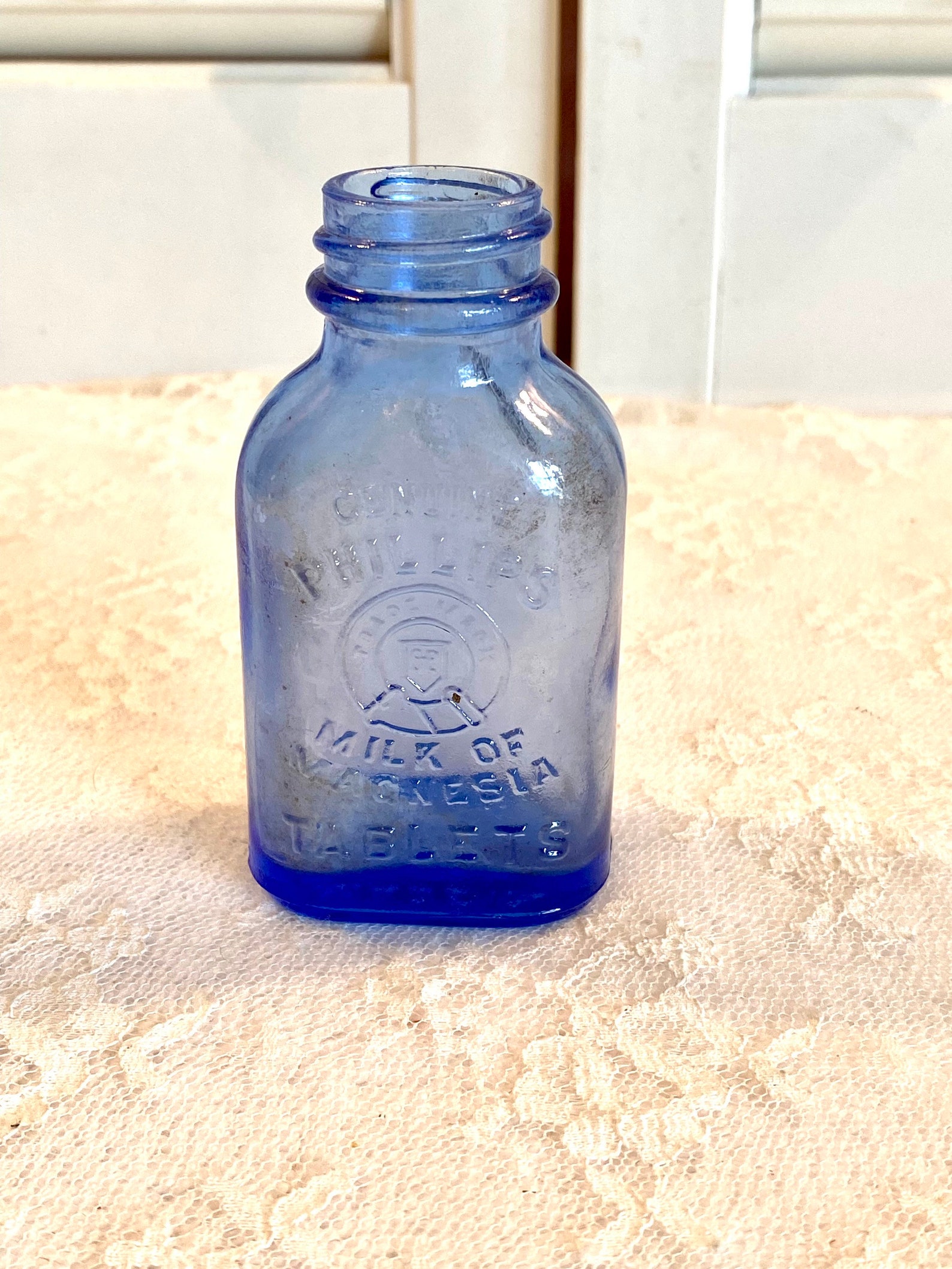 Vintage Genuine Phillips Milk of Magnesia Tablets Glass Bottle ~ Blue ...
