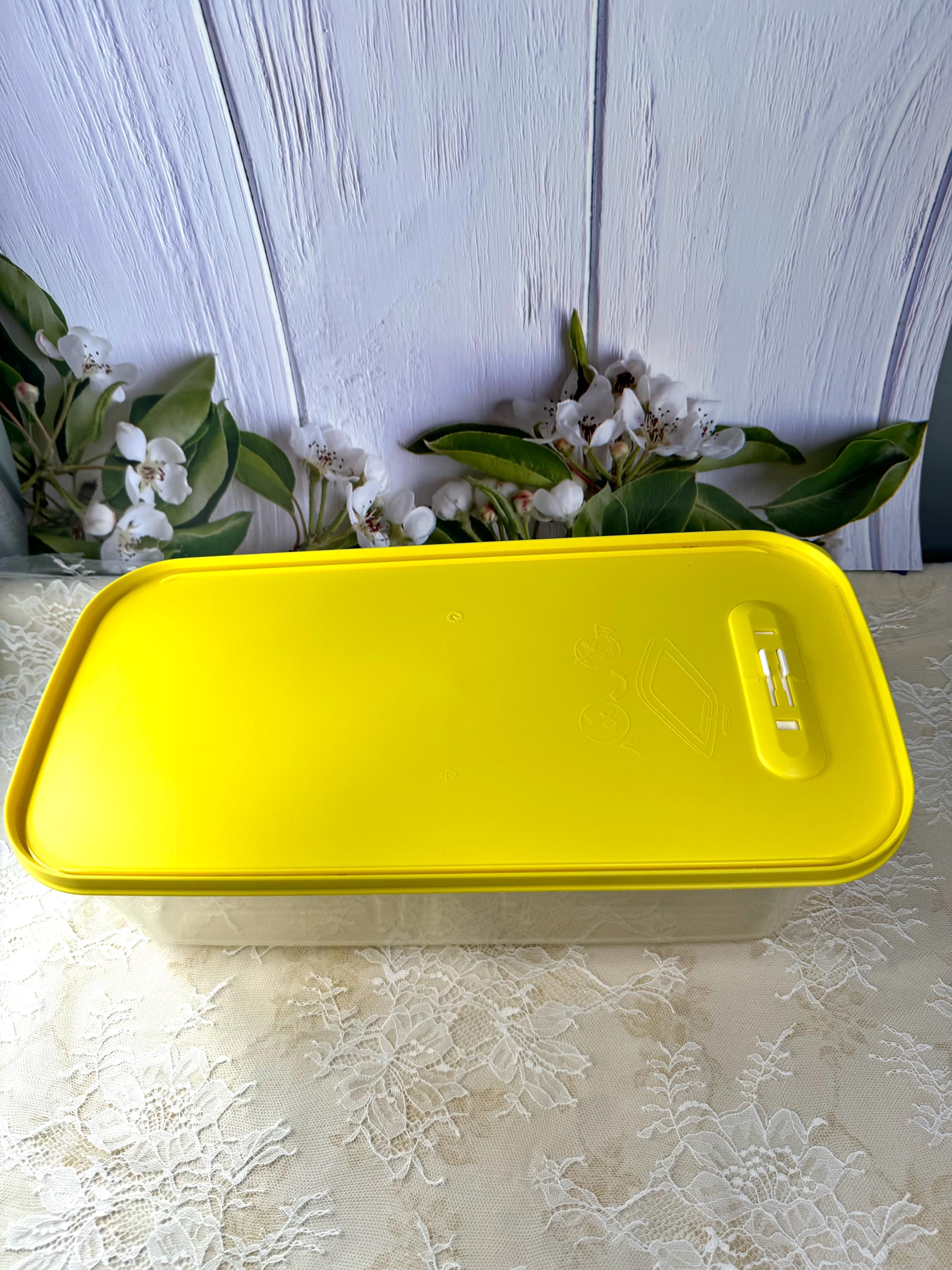 Vintage Yellow Tupperware Container ~ 6.1 L ~ Fridge Smart Large Yellow ...