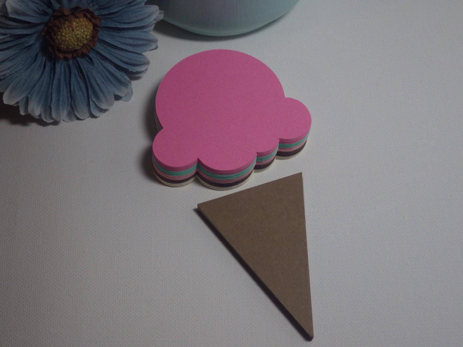 Large Ice Cream Cone Die Cuts- 60 PC Set - Bulletin Boards, School ...