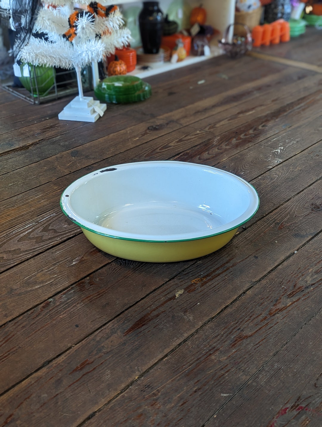 Vintage Yellow and White Enamelware Basin - Etsy