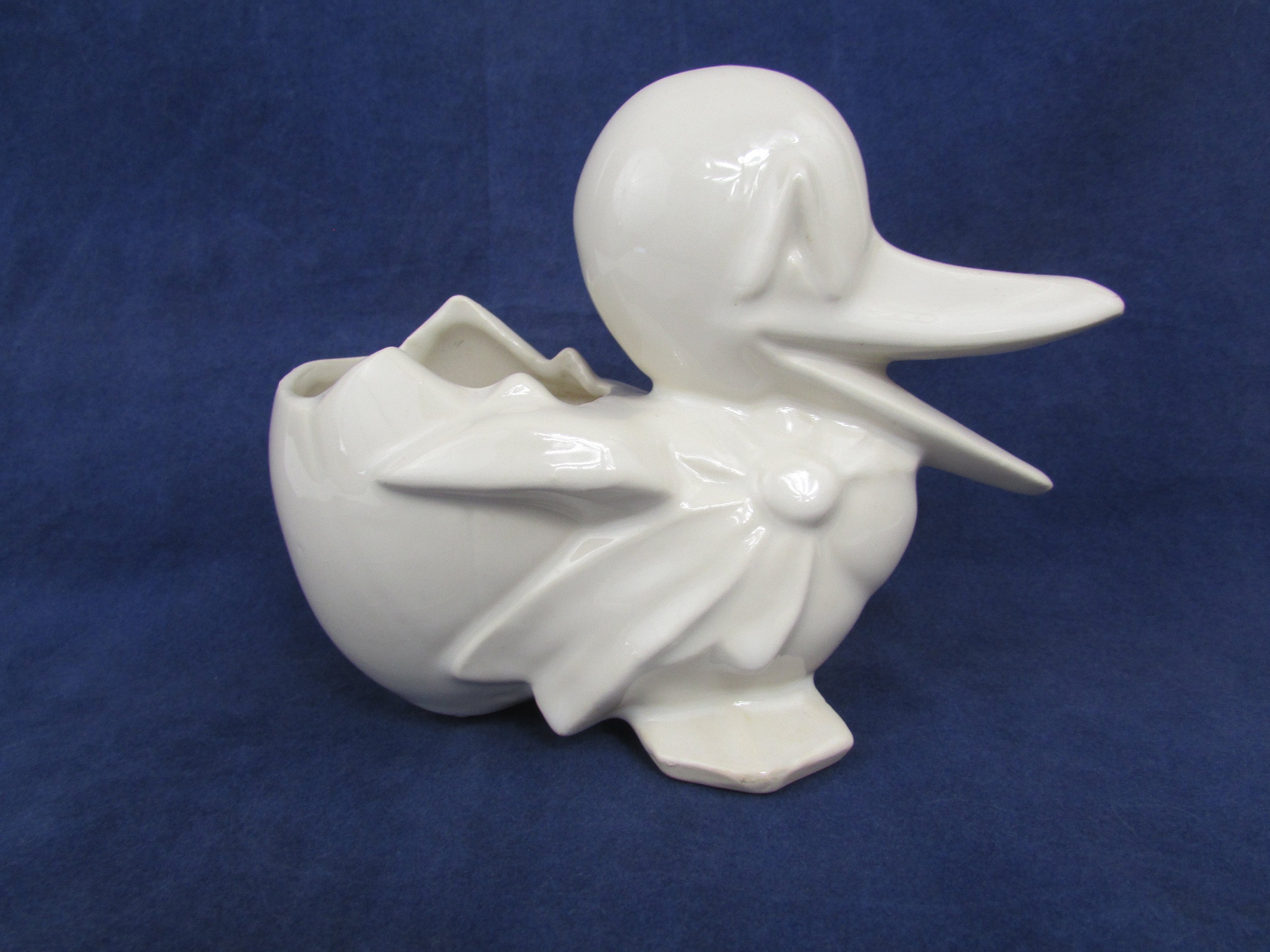 White Retro Decor Piece Cute Design Double Duck Ducks & Eggs Planter ...