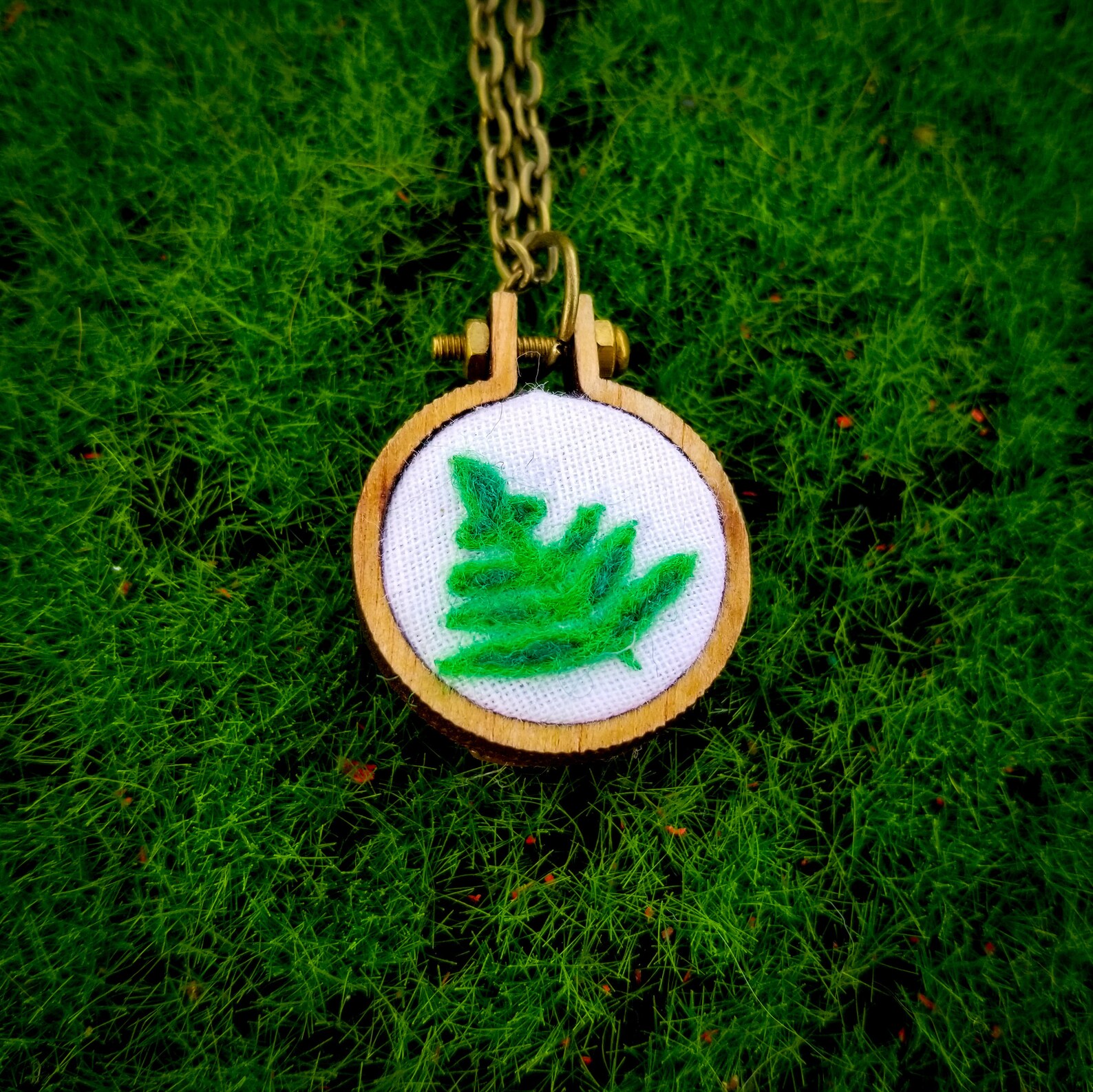 Needle Felted Fern Necklace, Wool Felt Mini Embroidery Hoop Jewelry ...
