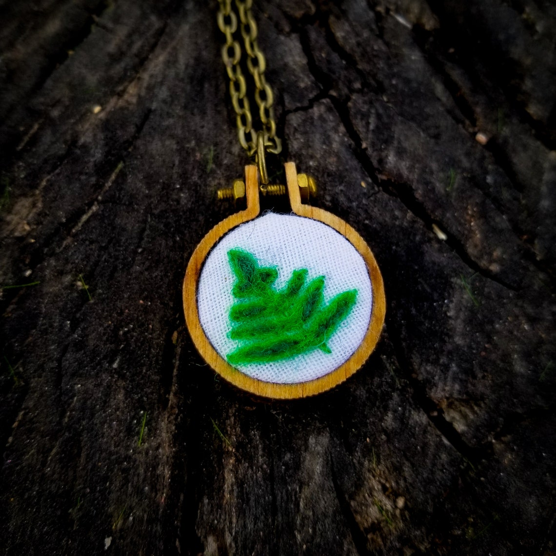 Needle Felted Fern Necklace, Wool Felt Mini Embroidery Hoop Jewelry ...