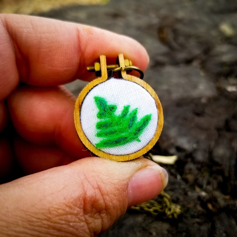 Needle Felted Fern Necklace, Wool Felt Mini Embroidery Hoop Jewelry ...
