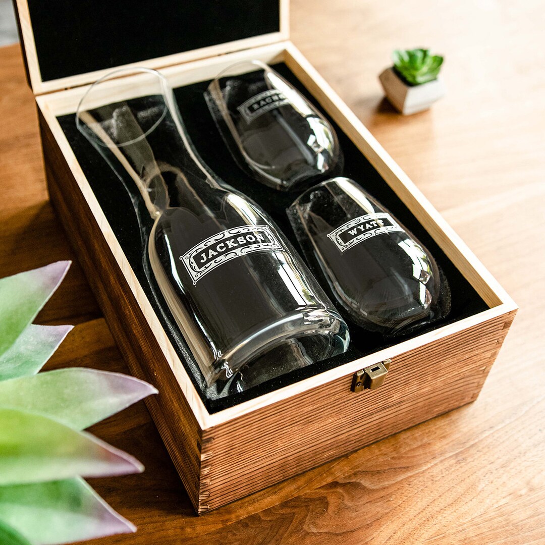 Wine Decanter Set - Decanter & 2 Stemless Wine Glasses - Wood Box Set ...