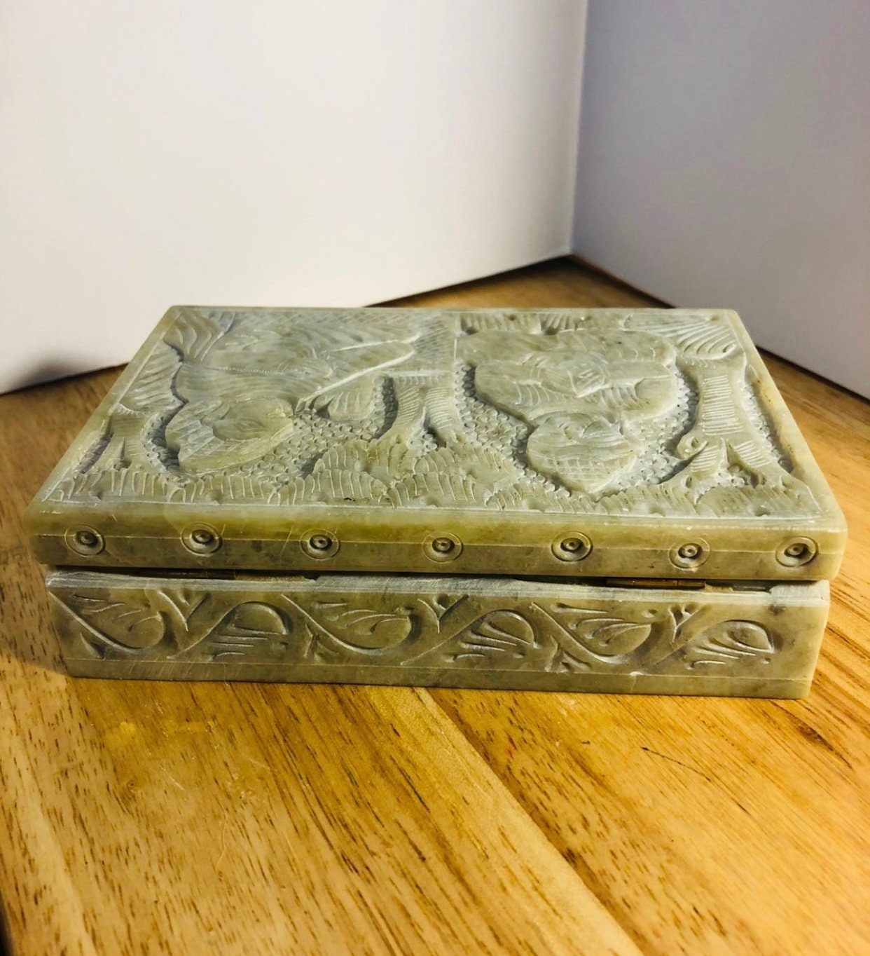 Vintage Asian Hand Carved Soapstone Jewelry Box. Jade Colored. Stunning ...