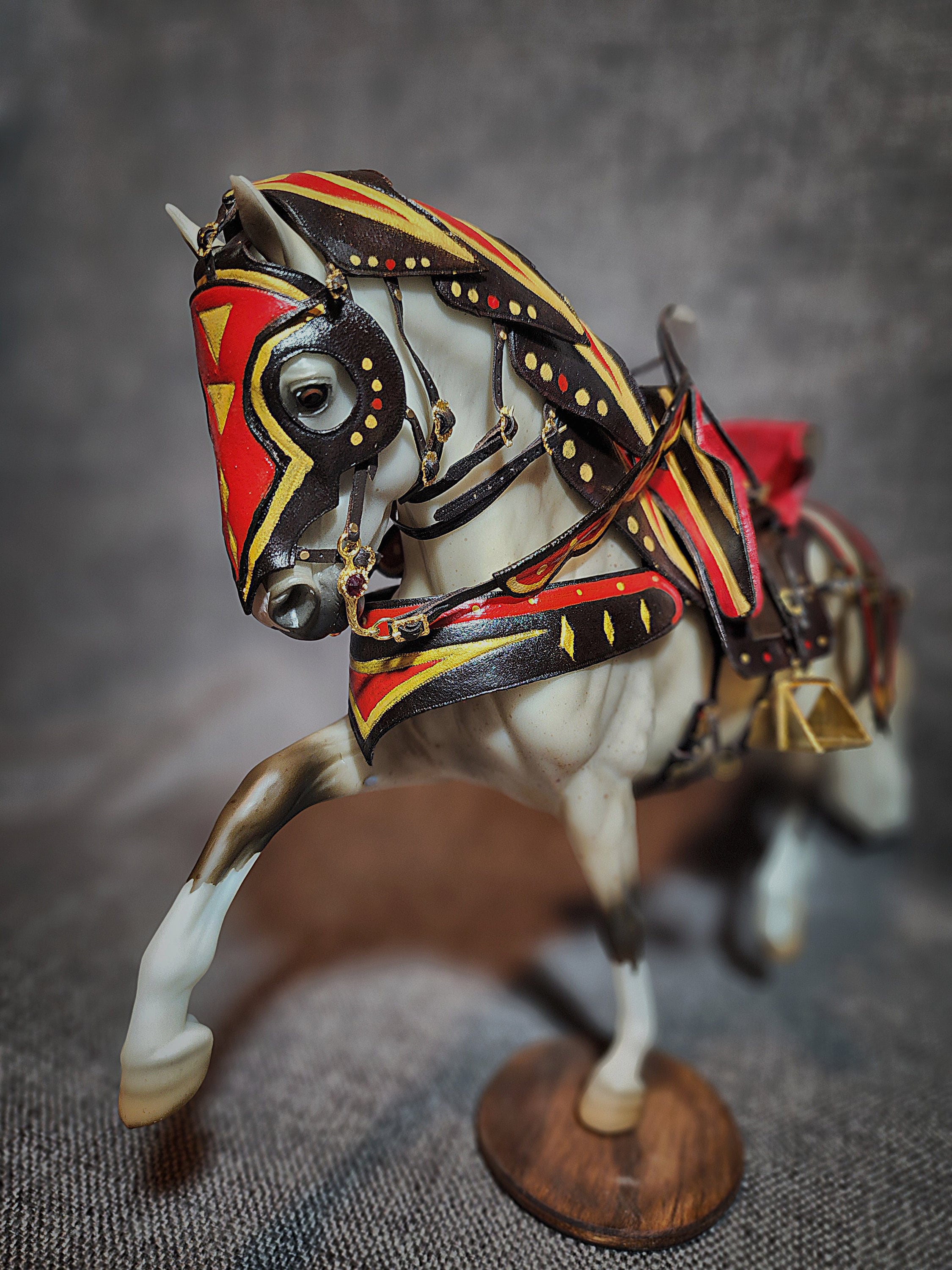 Breyer/peter Stone/resin Model Horse Medieval Fantasy Saddle Tack Set ...
