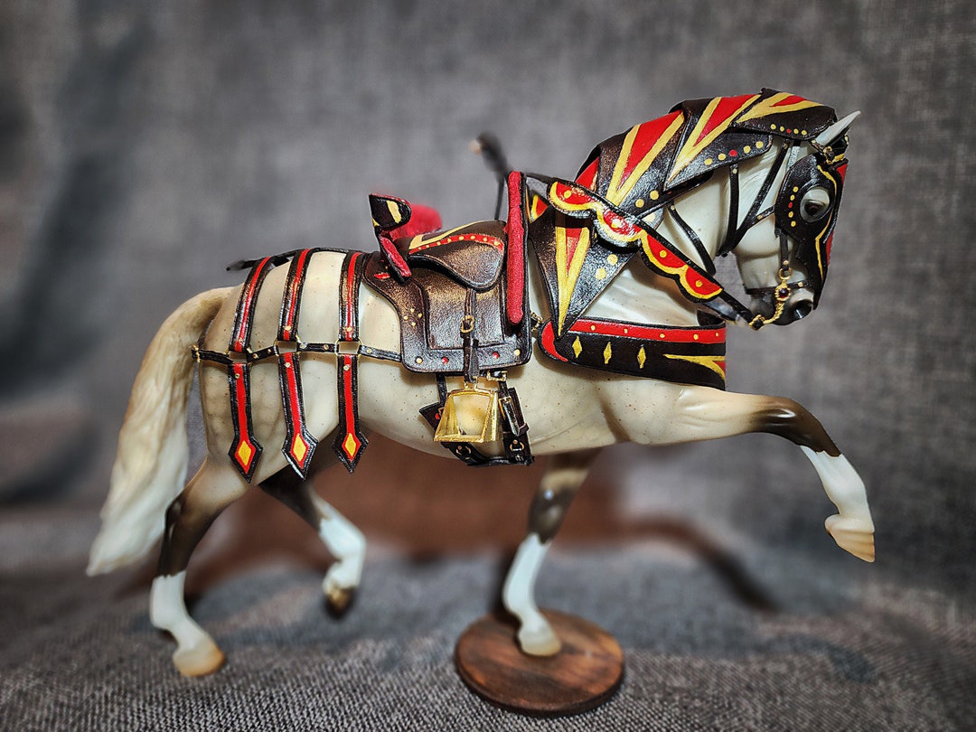 Breyer/peter Stone/resin Model Horse Medieval Fantasy Saddle Tack Set ...
