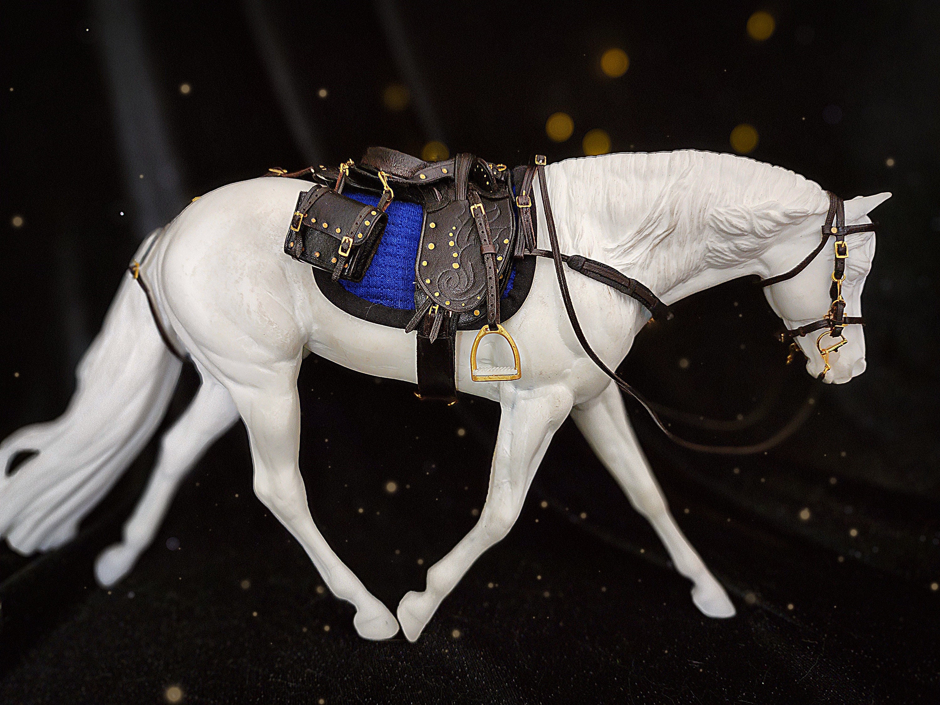Breyer Peter Stone Resin Model Horse English Style Australian Stock ...