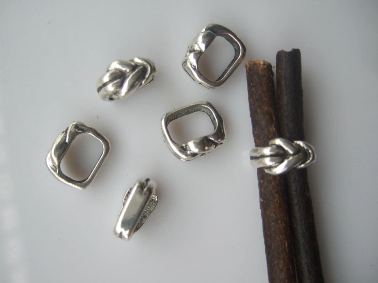 10pcs Antique Silver Knot Slider Spacer Beads for 5mm Round Leather ...
