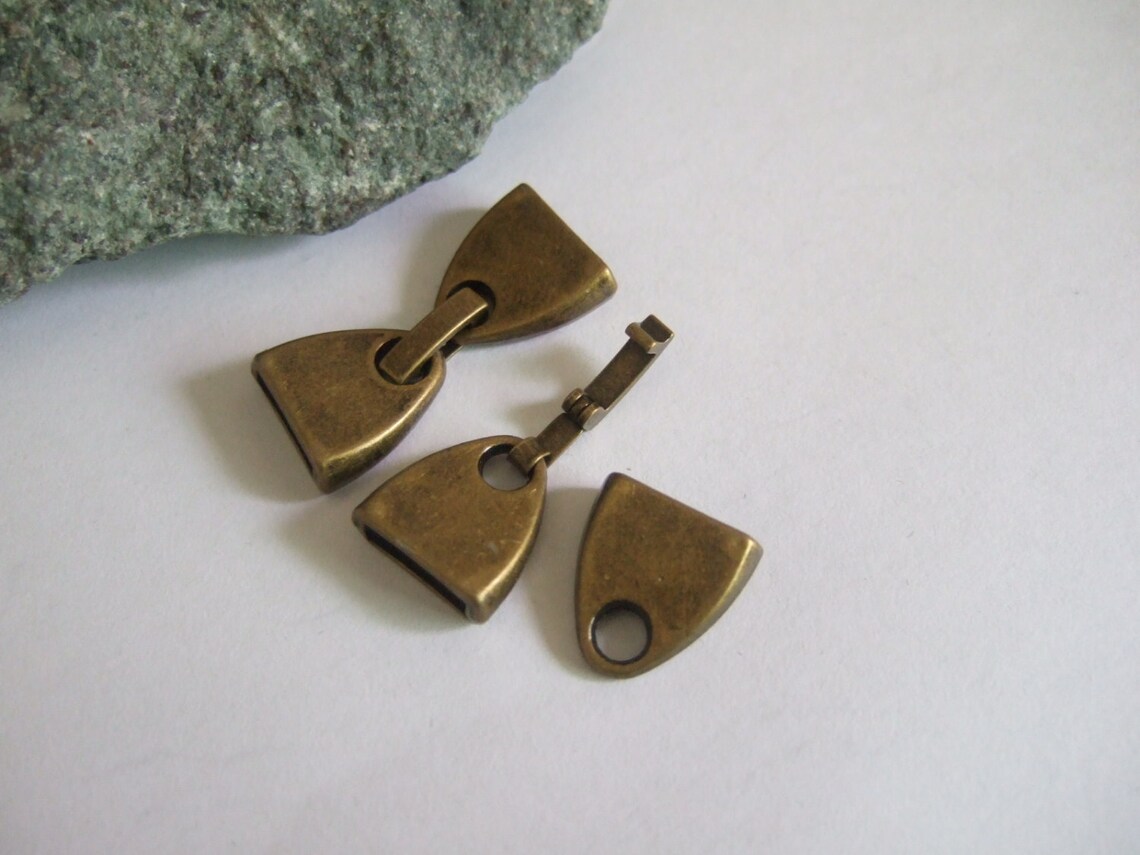 5 Sets Antique Silver / Bronze Flat Snap Clasp , 10x2mm Leather Caps ...