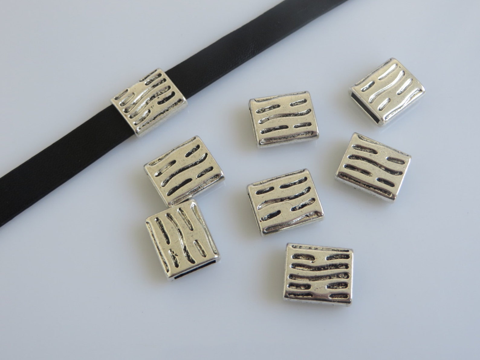 10 Antique Silver 10mm Flat Leather Sliders Hammered Stripe - Etsy