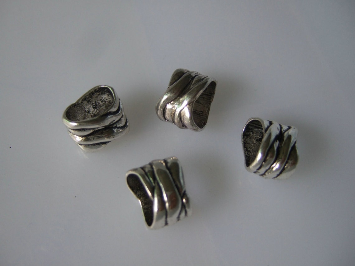 10 Antique Silver Wavy Spacer Beads for 10x6mm Licorice Leather - Etsy